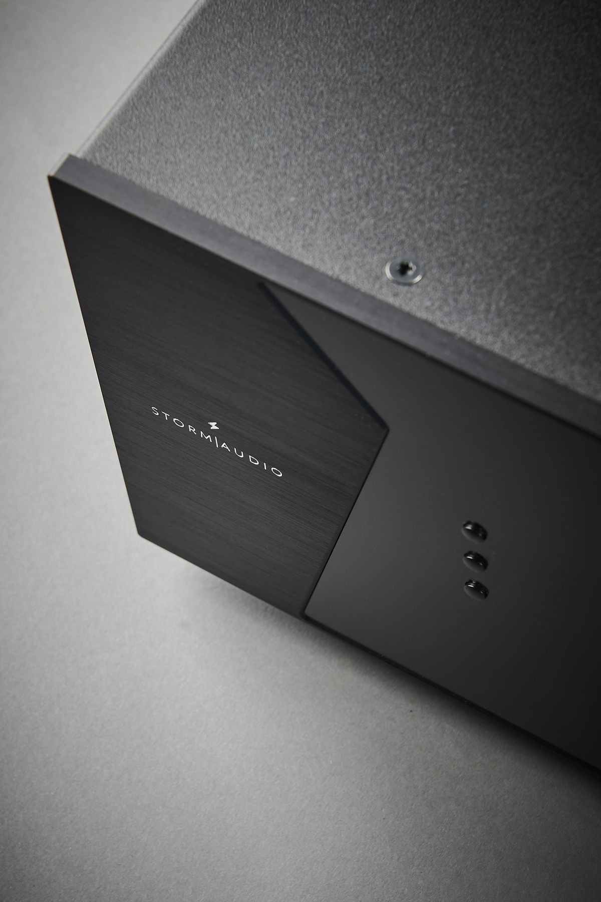 Test: StormAudio MK3 - Takeoff Media